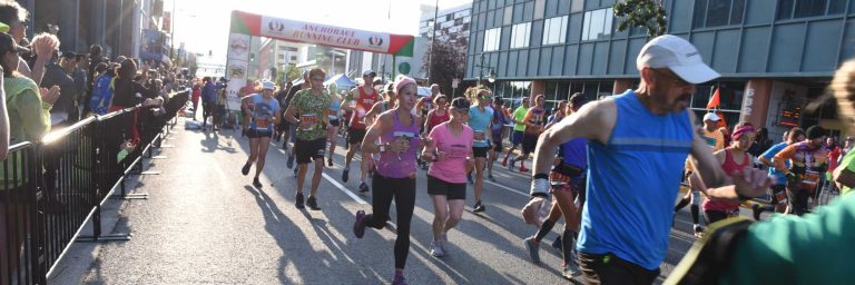 Spectators - Anchorage Runfest